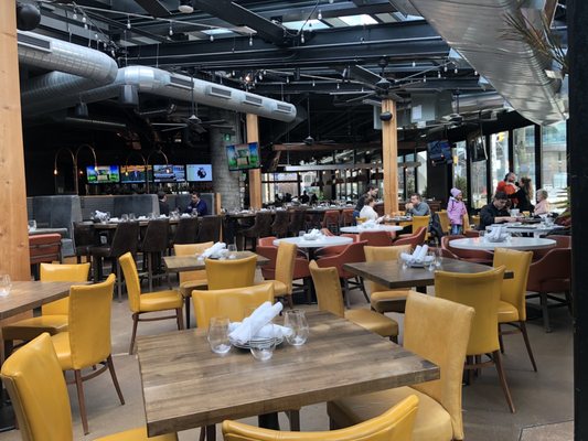 KELLYS LANDING - 311 Photos & 186 Reviews - 123 Front Street W, Toronto ...