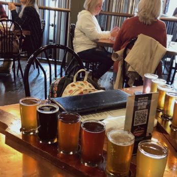 LANCASTER BREWING COMPANY - Updated December 2024 - 778 Photos & 825 ...