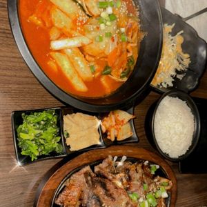 PINK ONION - Pizza - 64 14th St, San Francisco, California - 1201 ...