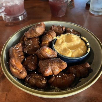 PALOMA PARK - Updated January 2026 - 90 Photos & 72 Reviews - 235 W ...