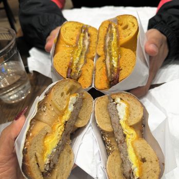 GOTHAM BAGELS - MAGNIFICENT MILE - Updated September 2024 - 61 Photos ...