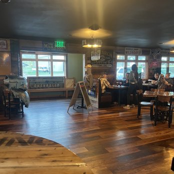 RUSTED NUT - Updated July 2025 - 29 Photos & 28 Reviews - 7647 State ...