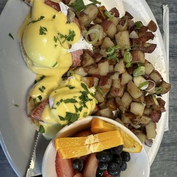 HOT OFF THE GRIDDLE - Updated October 2025 - 1585 Photos & 1224 Reviews ...