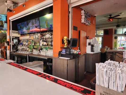 OCEAN’S TEN - Updated January 2026 - 618 Photos & 1203 Reviews - 960 ...