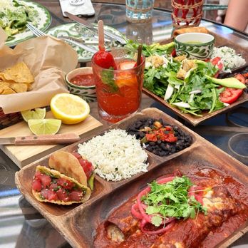 THE HIDEAWAY - Updated July 2024 - 1409 Photos & 553 Reviews - 421 N ...