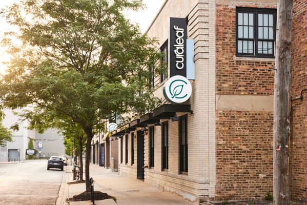 CURALEAF - Updated December 2025 - 46 Photos & 25 Reviews - 923 W Weed ...