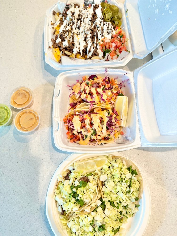 TACO PINTO - Updated December 2025 - 122 Photos & 105 Reviews - 1785 W ...