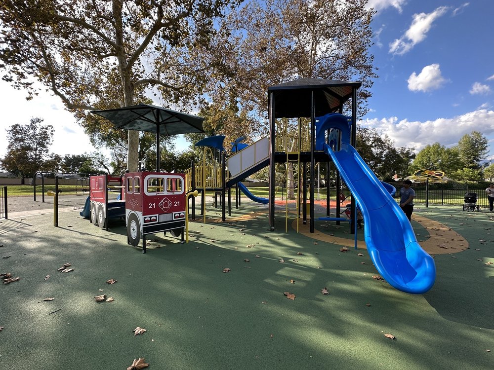 CORTEZ PARK - Updated September 2024 - 26 Photos & 24 Reviews - 2441 ...