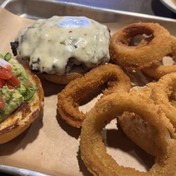 JAUDON PUBLIC HOUSE - Updated October 2025 - 12 Photos & 15 Reviews ...