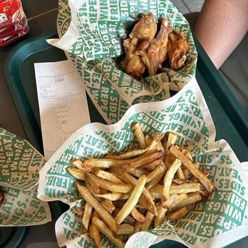 WINGSTOP - Updated December 2025 - 42 Photos & 15 Reviews - 780 ...