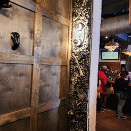 MOHAWK - Updated June 2025 - 169 Photos & 280 Reviews - 912 Red River ...