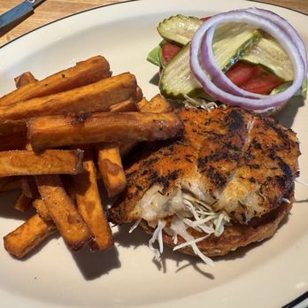 DOC B’S RESTAURANT - Updated June 2025 - 69 Photos & 41 Reviews - 25 ...