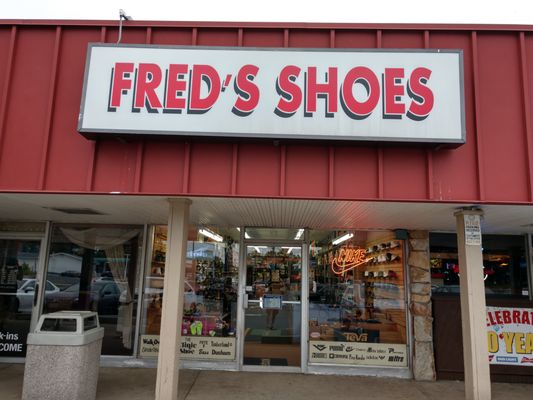 FRED’S SHOES - Updated December 2025 - 459 Breckwood Blvd, Springfield ...