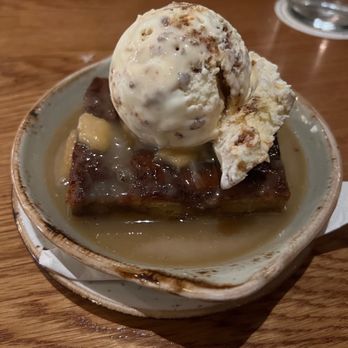 SCOUT - Updated August 2025 - 328 Photos & 265 Reviews - 321 W Hill St ...