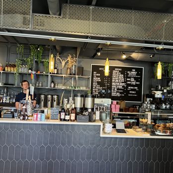 HEXE COFFEE CO. - Updated June 2024 - 282 Photos & 193 Reviews - 2000 W ...