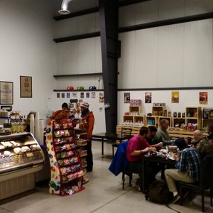 RED APPLE MARKET - Updated October 2025 - 21 Photos & 41 Reviews - 131 ...