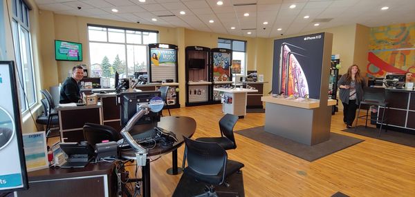 CELLCOM - Updated July 2025 - 21 Photos - 226512 Rib Mountain Dr ...