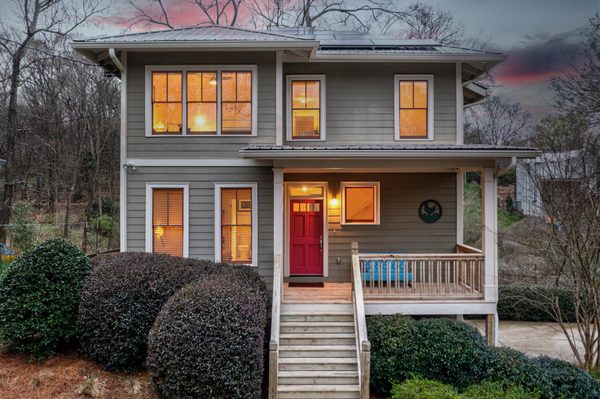 JARRETT MARTIN - CORCORAN CLASSIC LIVING - Updated June 2025 - 940 ...