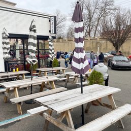 SUNDAY MOTOR CO CAFE - Updated November 2025 - 480 Photos & 206 Reviews ...