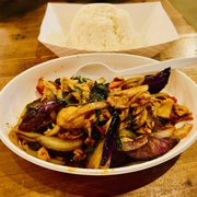 BLOCK 9 THAI STREET EATS - 506 Photos & 402 Reviews - 10595 Discovery ...