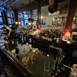 SASSAFRAS BAR - Updated July 2025 - 338 Photos & 442 Reviews - 48 S 2nd ...