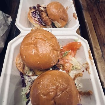 BURGER BENCH - Updated May 2025 - 122 Photos & 47 Reviews - 230 Main St ...