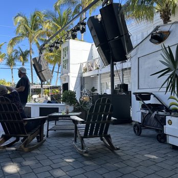 ZEY ZEY - Updated October 2025 - 66 Photos & 32 Reviews - 353 NE 61st ...