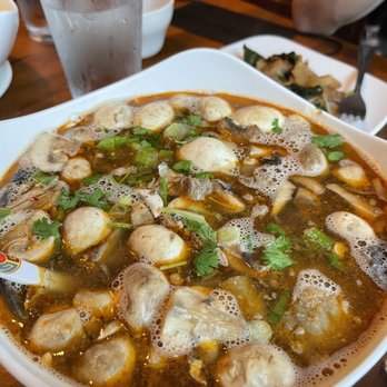 AROY THAI RESTAURANT - 306 Photos & 455 Reviews - 4654 N Damen Ave ...