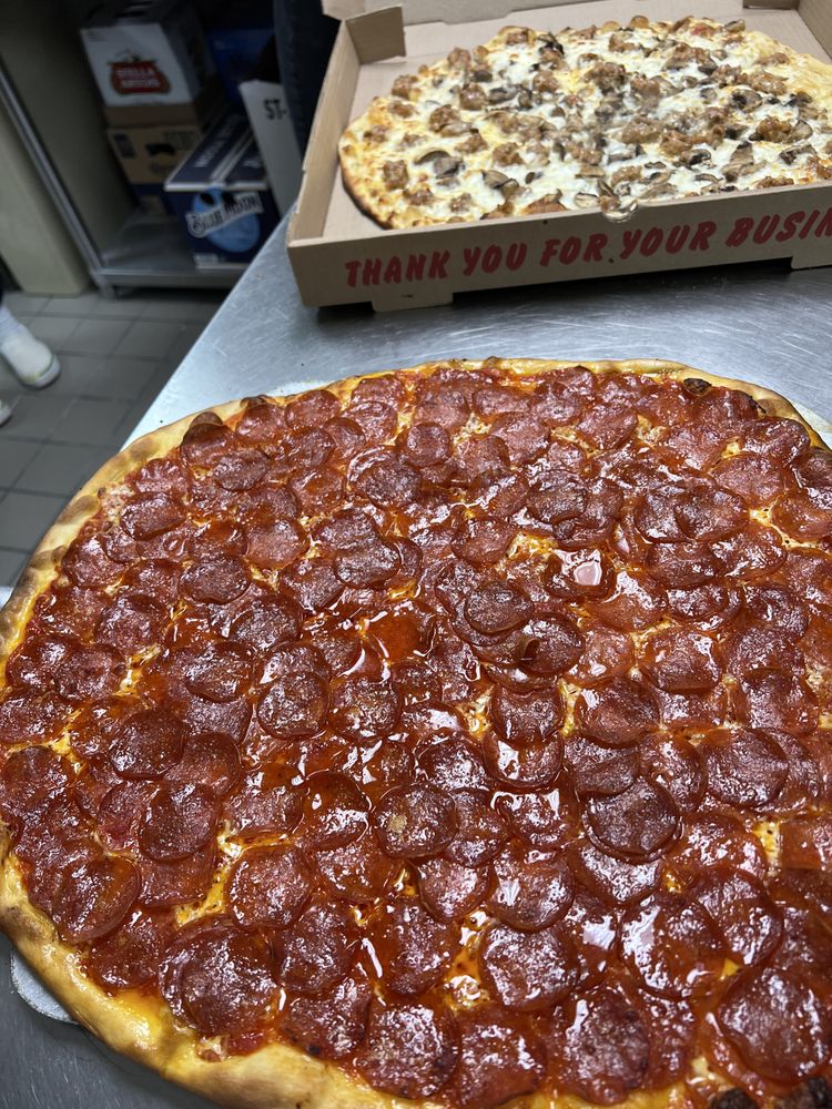 BURATTINO BRICK OVEN PIZZA - Updated January 2026 - 685 Photos & 721 ...