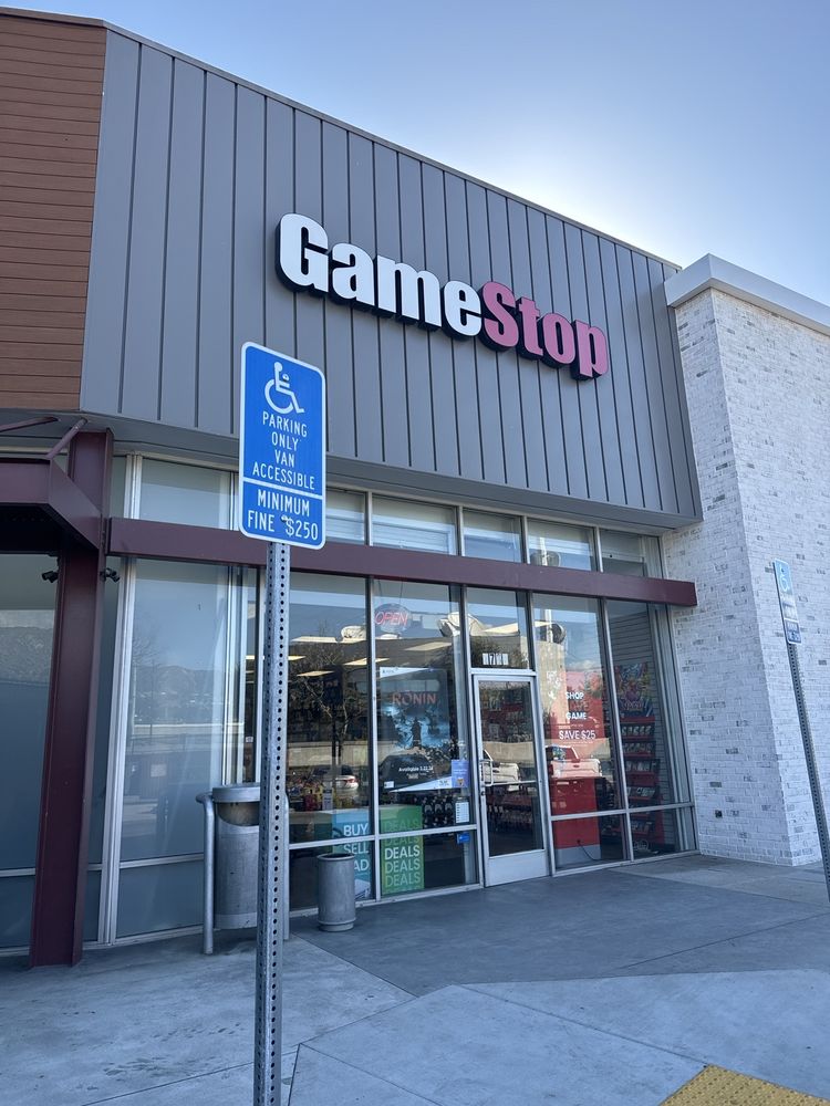 GAMESTOP - Updated December 2025 - 34 Photos & 129 Reviews - 1783 N ...