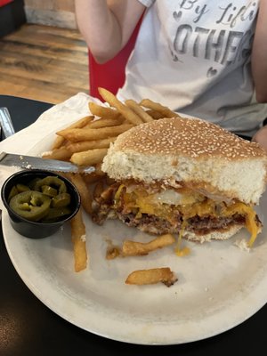 THE RED HUT CAFE - Updated March 2025 - 83 Photos & 200 Reviews - 4385 ...