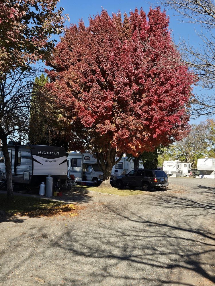 OASIS RV PARK - Updated January 2026 - 175 Columbia River Hwy, Irrigon ...