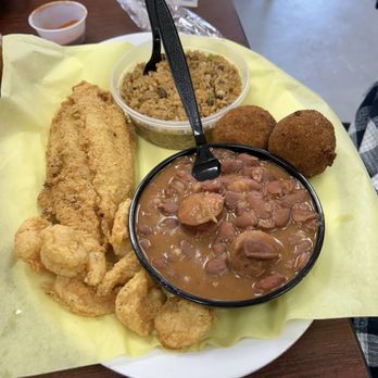 BAYOU MARKET - Updated January 2026 - 137 Photos & 162 Reviews - 101 E ...