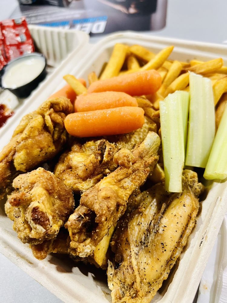 BOBABLASTIC - Updated December 2025 - 34 Photos & 19 Reviews - 7400 S ...