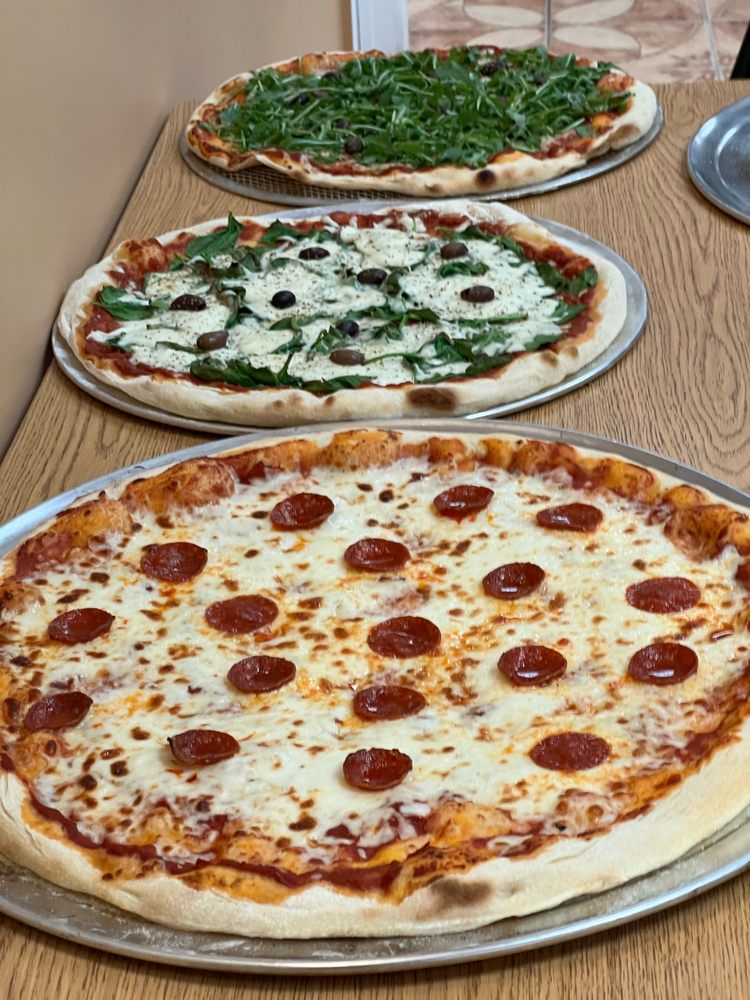 BRAZ PIZZA - Updated April 2024 - 15 Photos - 473 Clinton Ave, Newark ...