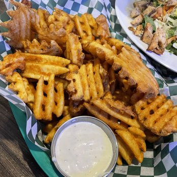 THE 303 SPORTS GRILL - Updated November 2025 - 179 Photos & 262 Reviews ...