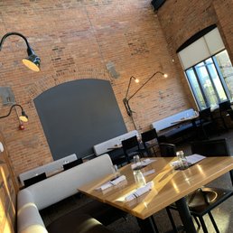 600 KITCHEN & BAR - Updated December 2025 - 462 Photos & 283 Reviews ...