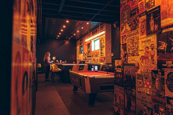 LOW DOUBT BAR - Updated December 2025 - 18 Photos & 14 Reviews - 112 St ...