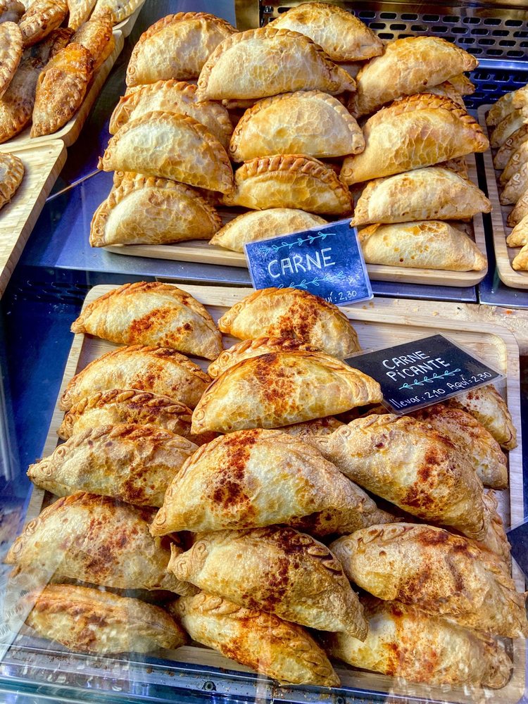 REKONS - Updated July 2025 - 128 Photos & 90 Reviews - Carrer Comte d ...