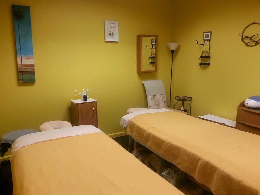 The Oc Massage Therapy Closed 18 Photos 11983 Tamiami Trl N