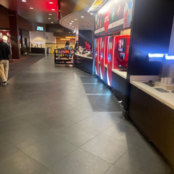 AMC AHWATUKEE 24 - Updated May 2025 - 158 Photos & 293 Reviews - 4915 E ...