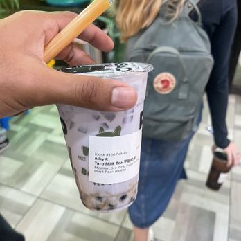 BOBAPOP TEA BAR - Updated July 2024 - 130 Photos & 50 Reviews - 1127 E ...