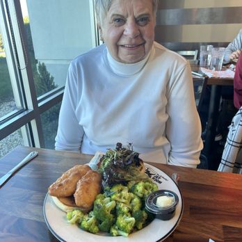 JET ROOM RESTAURANT - Updated July 2025 - 190 Photos & 218 Reviews ...