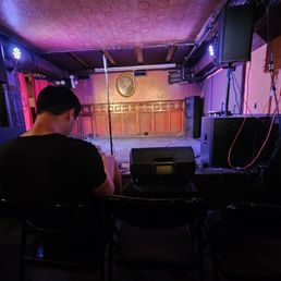 UNION HALL - Updated July 2025 - 263 Photos & 684 Reviews - 702 Union ...