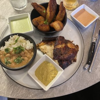 BRASAS - Updated December 2024 - 53 Photos & 13 Reviews - 6138 Delmar ...