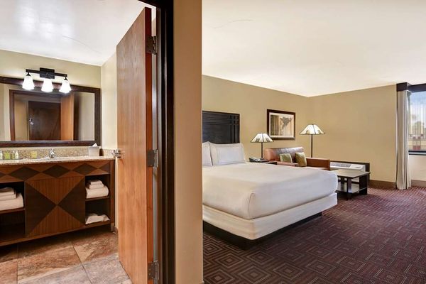 DOUBLETREE BY HILTON HOTEL PHOENIX TEMPE - 350 Photos & 184 Reviews ...