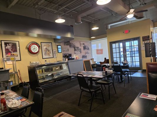 WALDO CAFE - Updated May 2026 - 129 Photos & 183 Reviews - 7531 Wornall ...