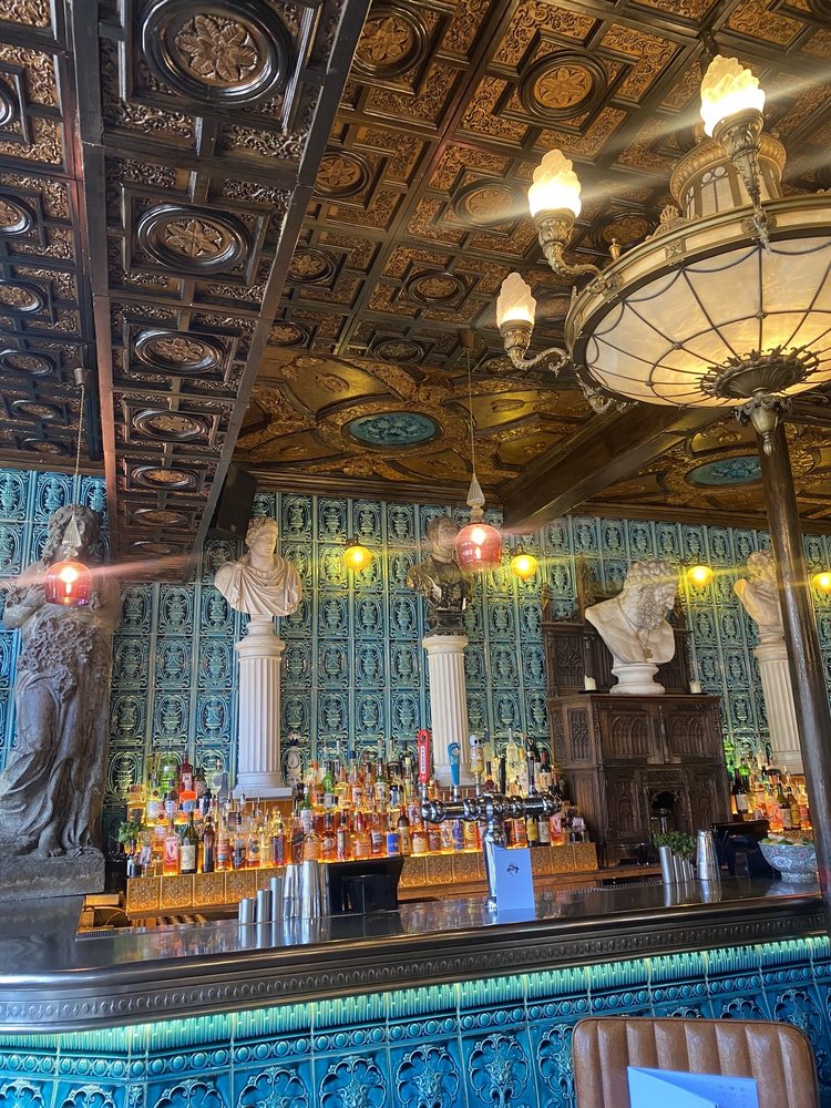 THE OLD QUEENS HEAD - 87 Photos & 76 Reviews - 44 Essex Road, London ...