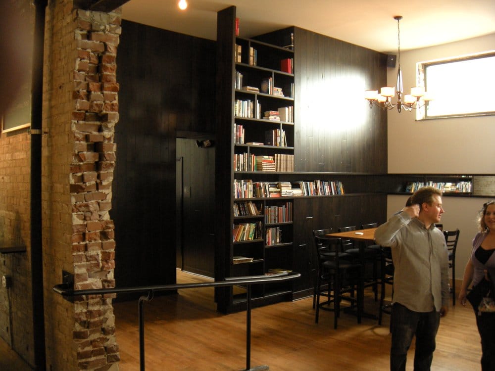 QUALITY BEER - Updated August 2025 - 26 Photos & 51 Reviews - 110 N ...