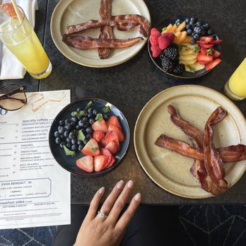 NIDO - Updated December 2025 - 820 Photos & 390 Reviews - 1211 W ...